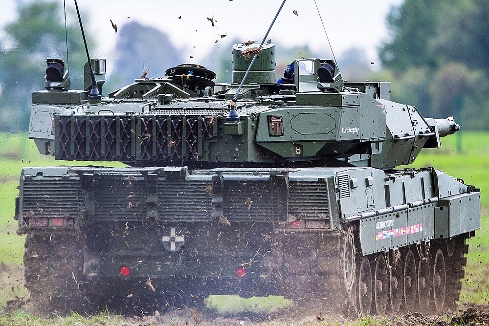 Sweden strengthens defense with $1.97 billion Leopard tank deal and ...