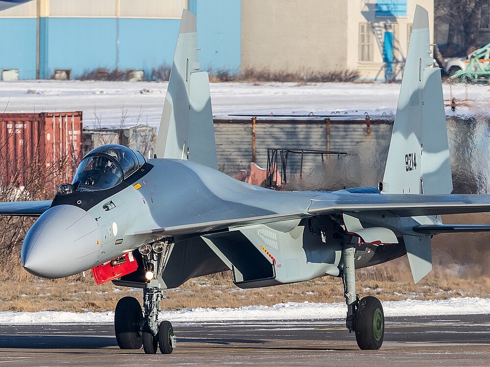 From rumor to reality: Iran expands Air Force with Su-35 purchase ...