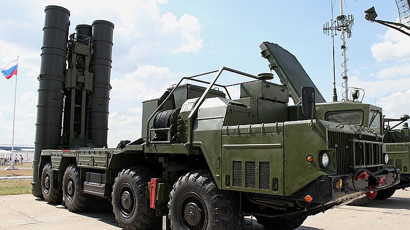 Iran Fortifies Tehran Skies: S-300, Bavar-373, and Cobra-V8 Form New ...